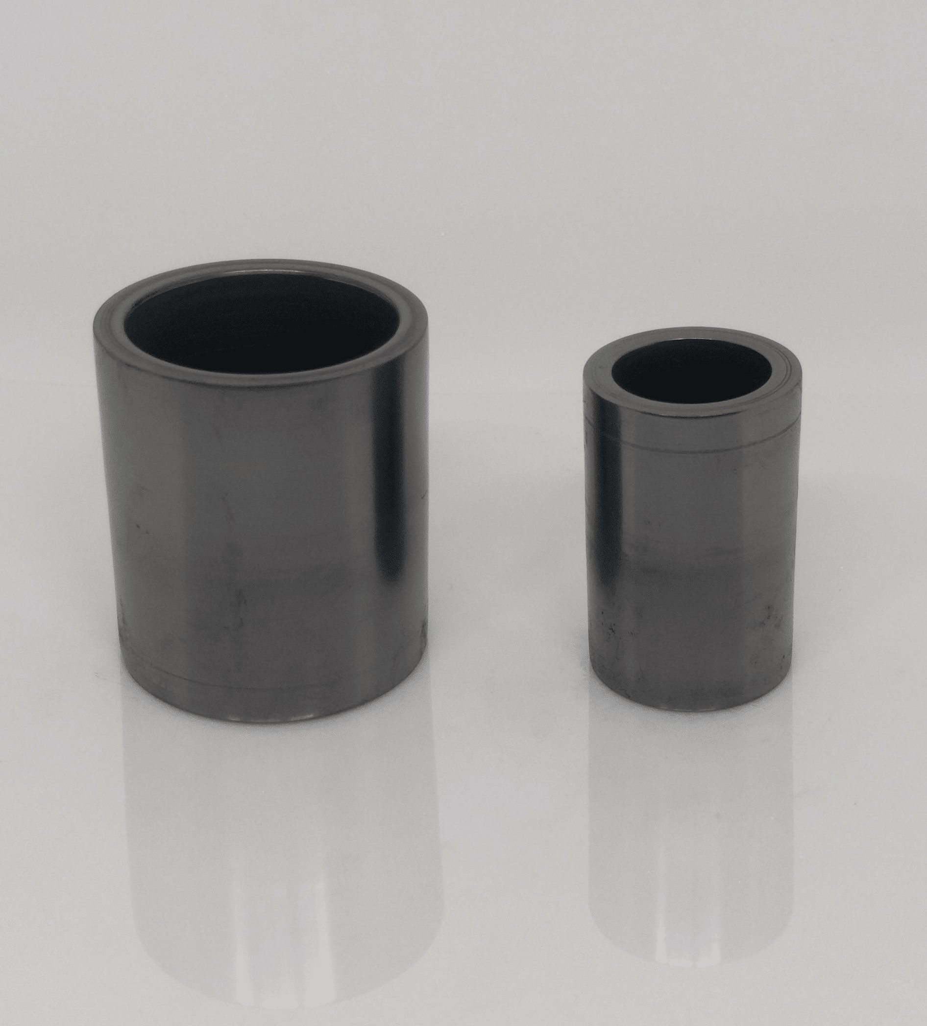 Graphite Crucible - Cylindrical - Premium Crucibles by AntsLAB