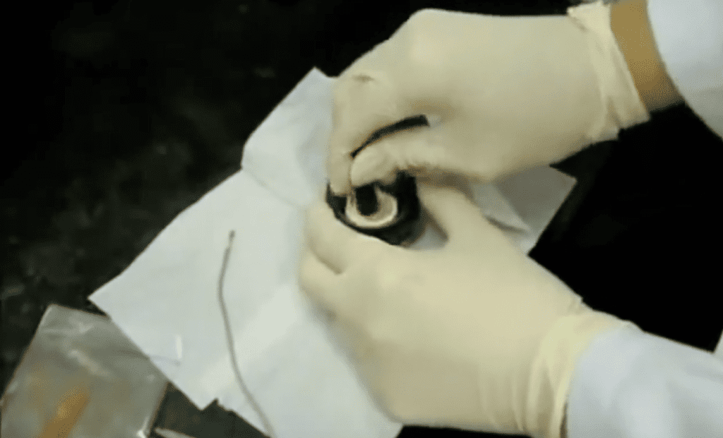 KBr Pellet Preparation for IR Spectroscopy using Hydraulic Pellet Press ...